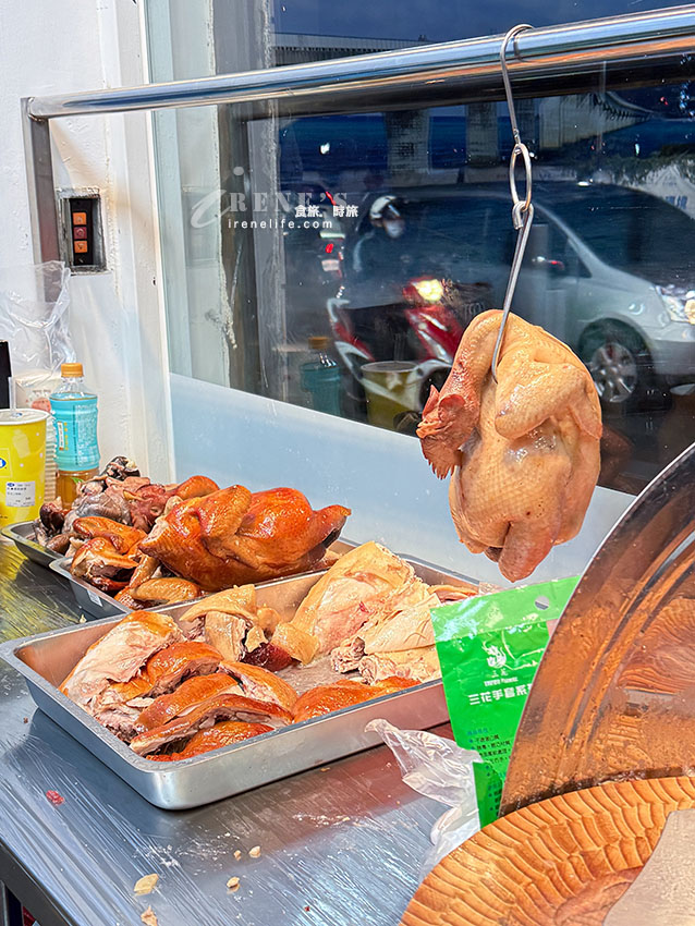 三重新開幕土雞飯專賣店，甘蔗、鹽水都好吃，蔥油醬不用加價任你加 @Irene's 食旅．時旅